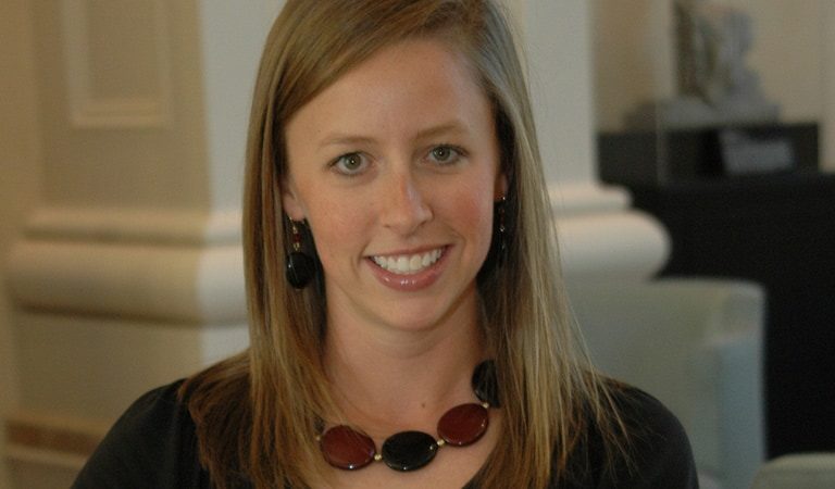 Exploring Creativity Through Writing and Dance: Amanda Burgess '06 ...